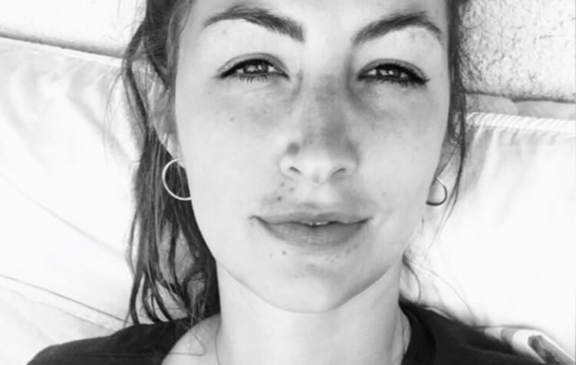 Sarah Mathis - TEAM.ALIVE